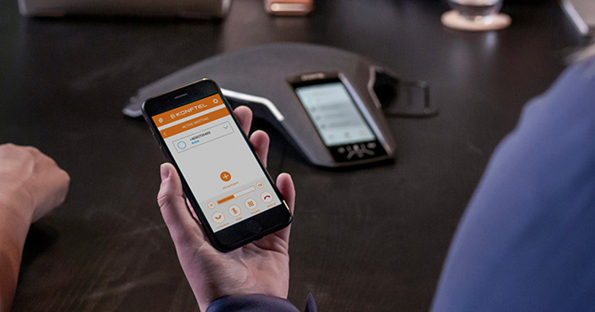 How To Enable Contactless Meeting Room Experiences